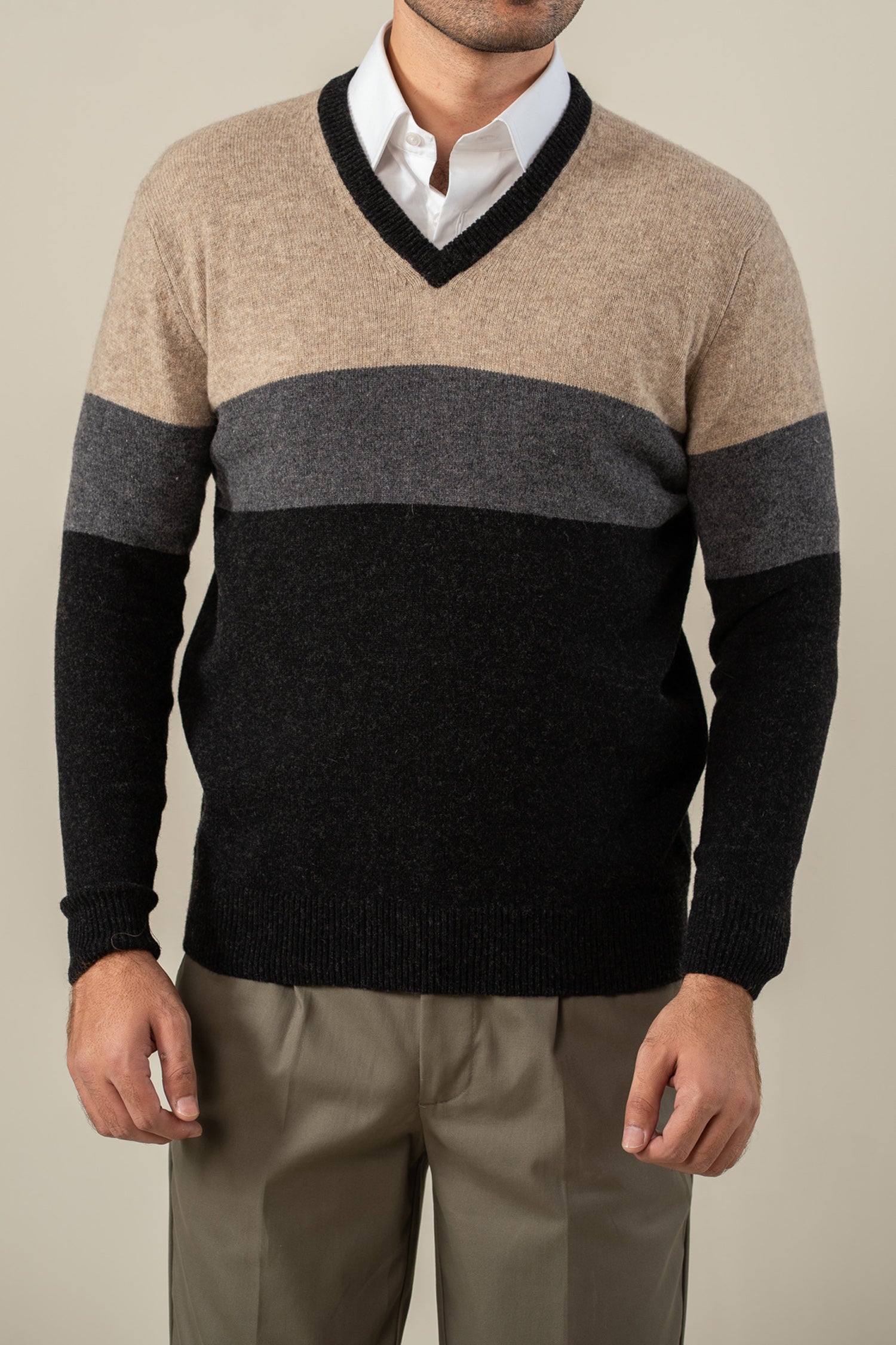 DESIGNER SWEATER