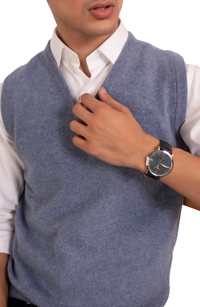 Cozy Mens Sweaters Sale | Men's Winter Sweaters on Sale in Pakistan